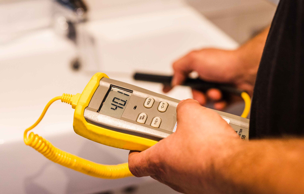 Thermostatic Mixing Valve (TMV) Testing | JetBlack Plumbers